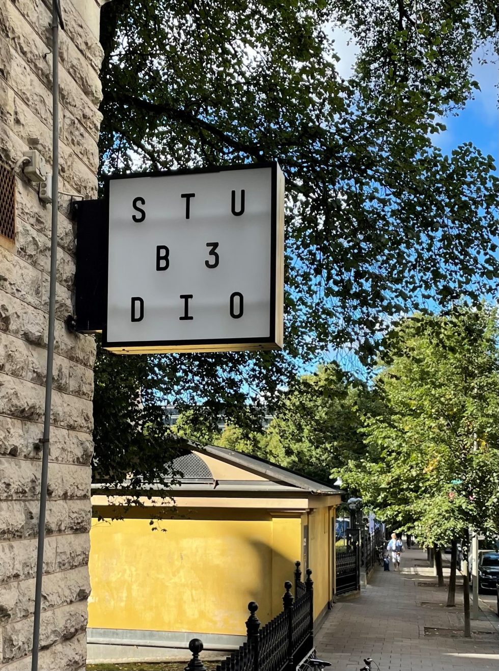 Trevlig sommar! - Studio B3 – Showroom